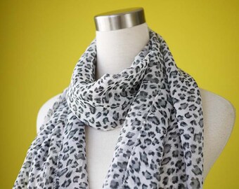 Popular items for animal print scarf on Etsy