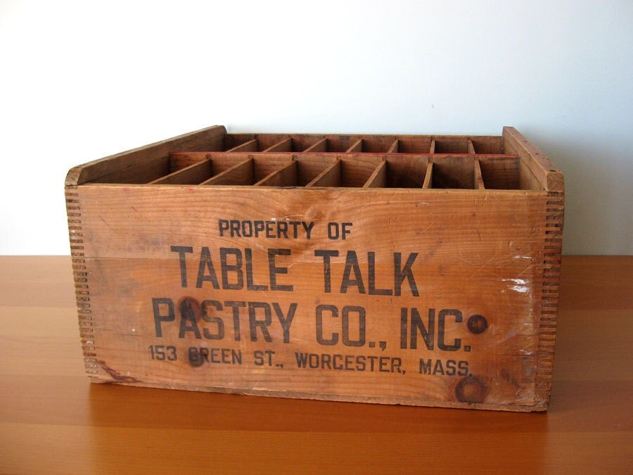Vintage TableTalk Pie Transport Crate