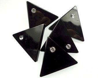 Triangle buttons – Etsy
