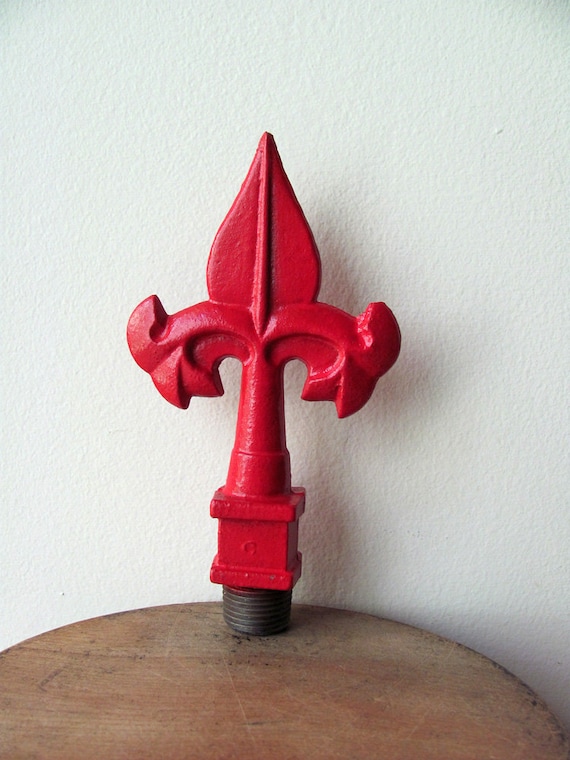 Fire Alarm Box Finial Fleur de lis. Cast Iron by HilltopTimes