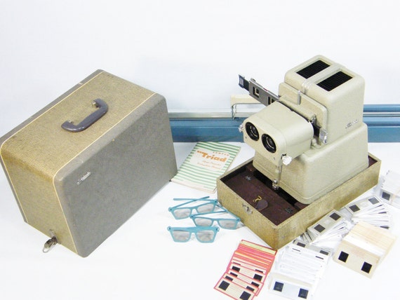 3D stereoscopic Slide Projector Vintage 1950's Fun