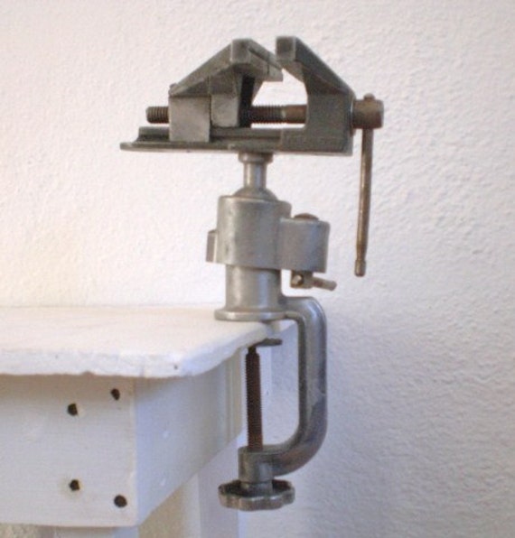 Vintage Bench Vise Tool