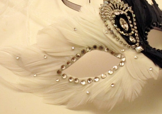 Black Swan/Swan Lake Masquerade Mask-Reserved for ksenia000