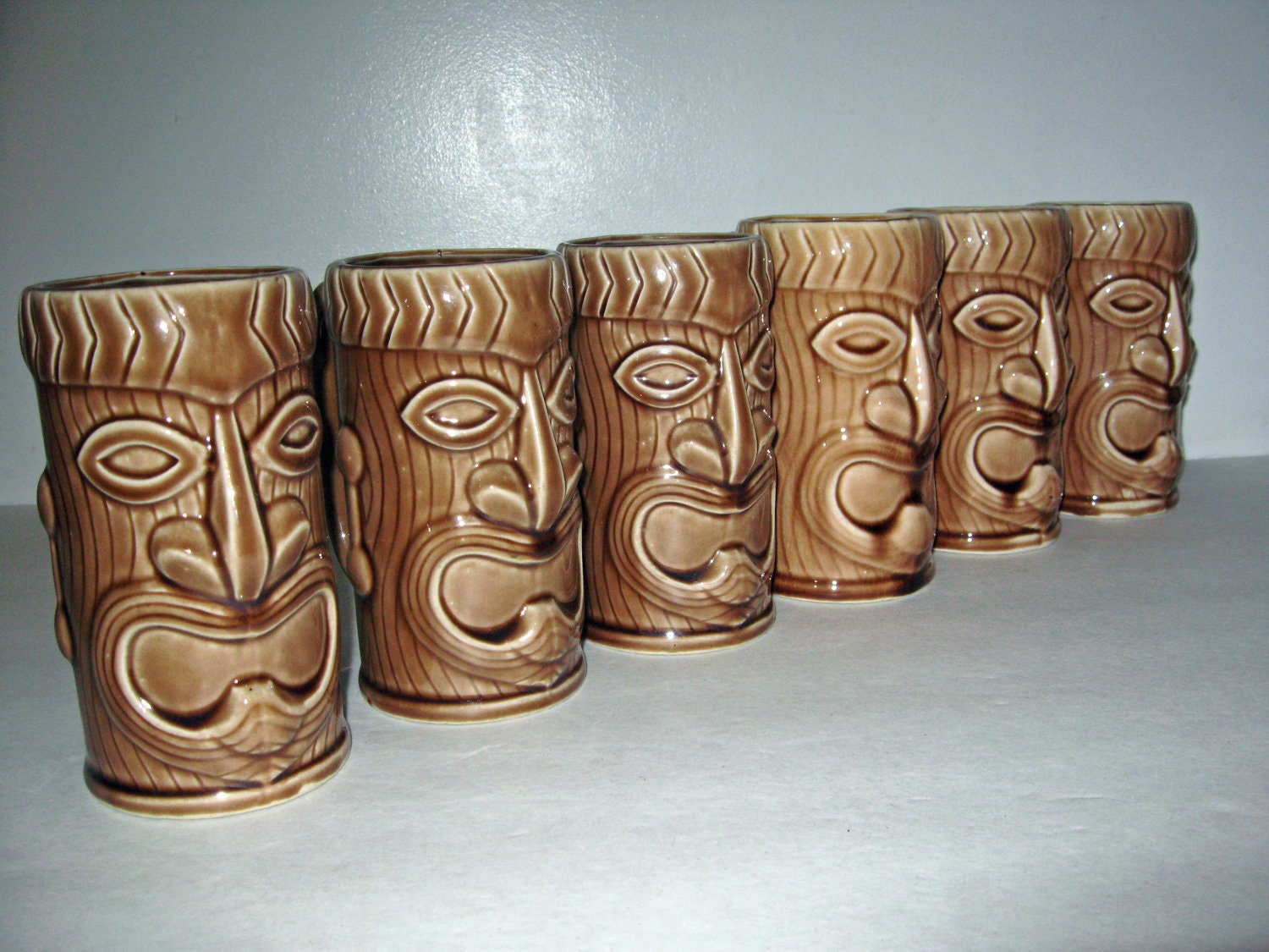 vintage brown TIKI mugs set of 6 ceramic 1960s kitsch bar