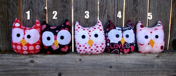 Items similar to owl plush, mini valentines day owls you choose on Etsy