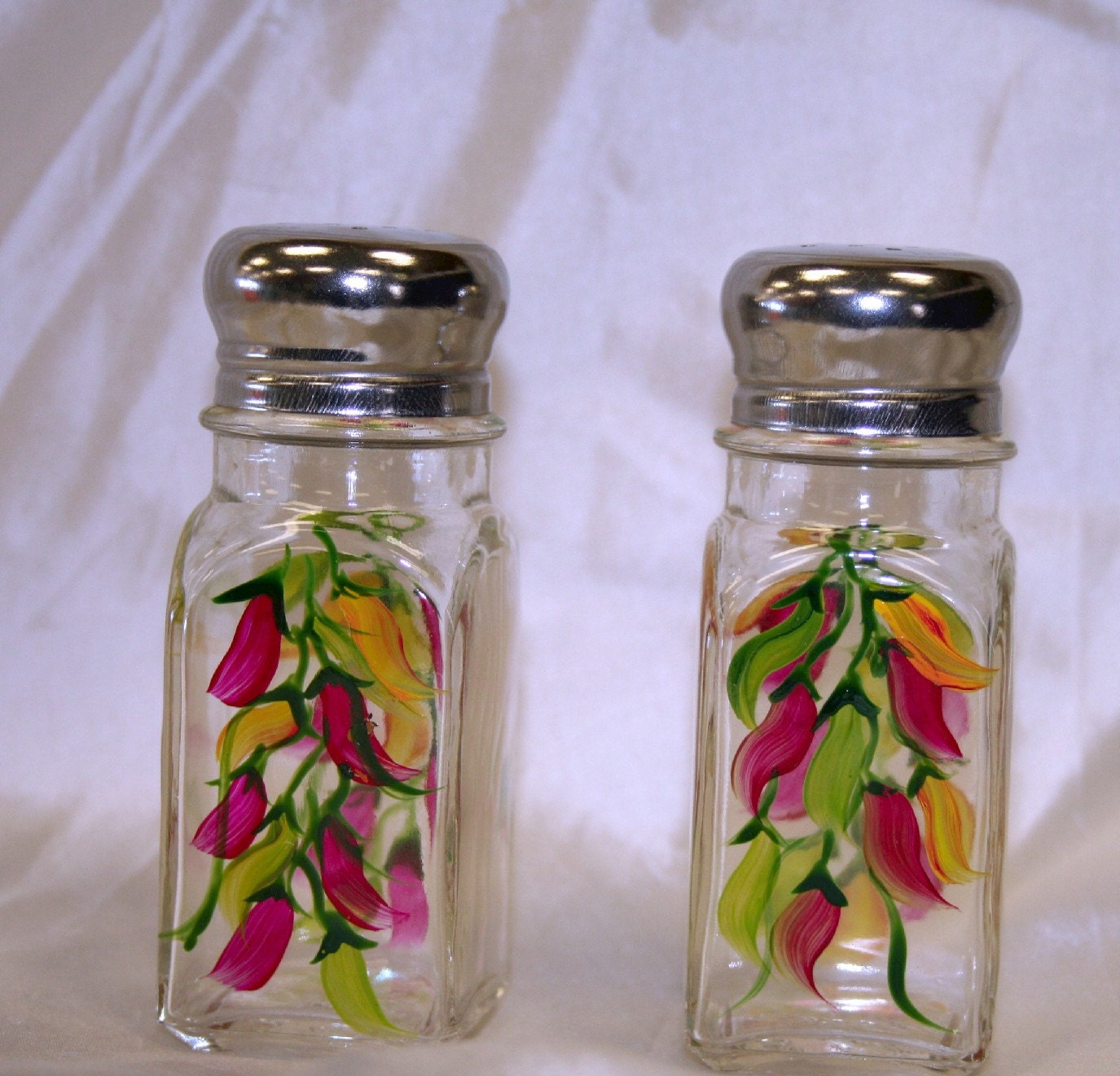 Hand Painted Chili Pepper Salt and Pepper Shakers 4 inch