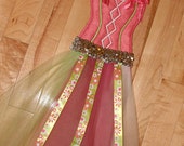 Items similar to The Skular Tutu bow holder 2 wall hanging embroidery ...