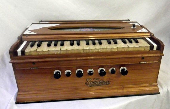 harmonium from bangladesh / unique instrument