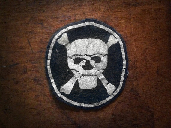 Vintage Skull and Crossbones Patch