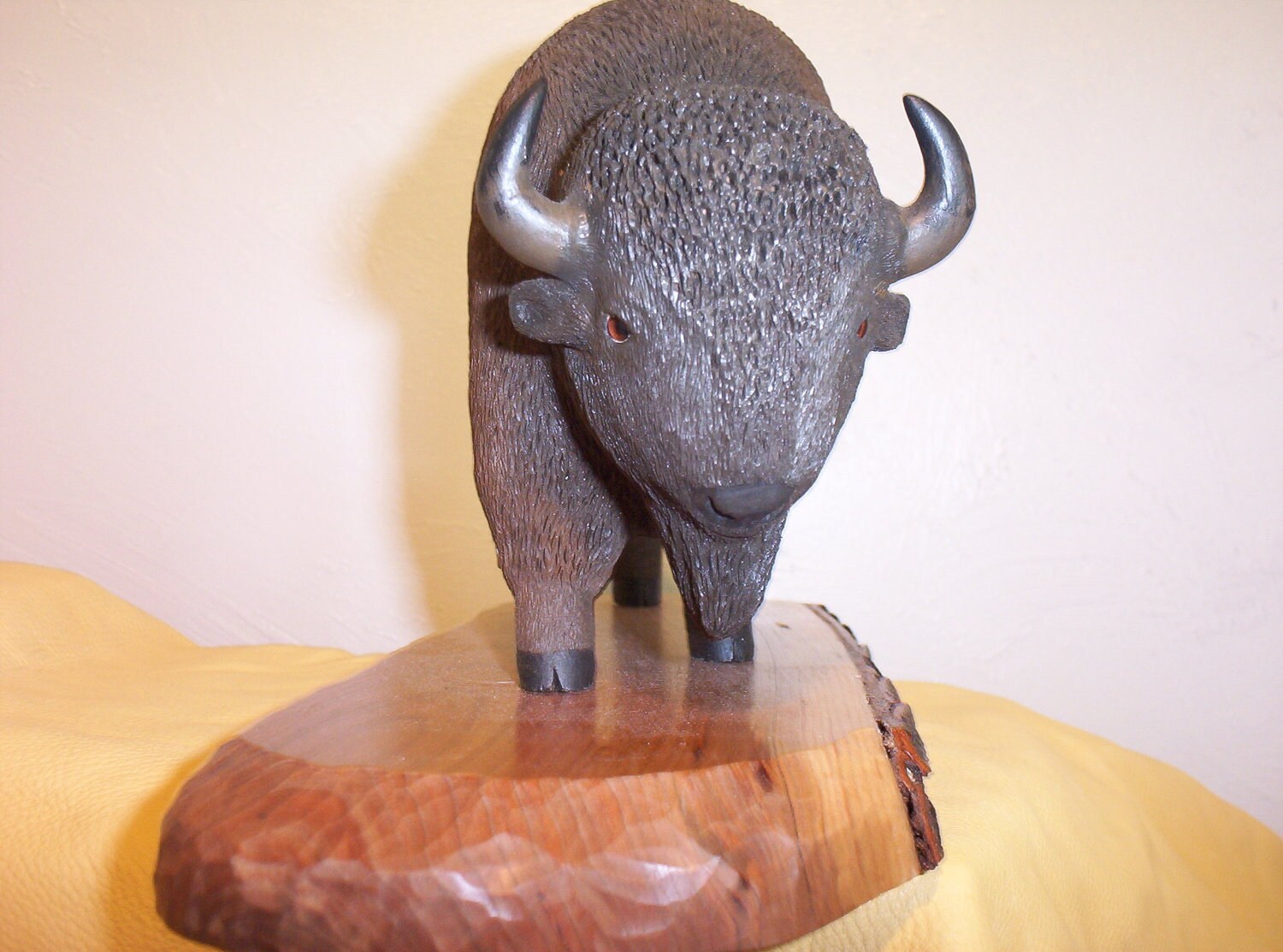 Wood carving North American Buffalo collectible wildlife