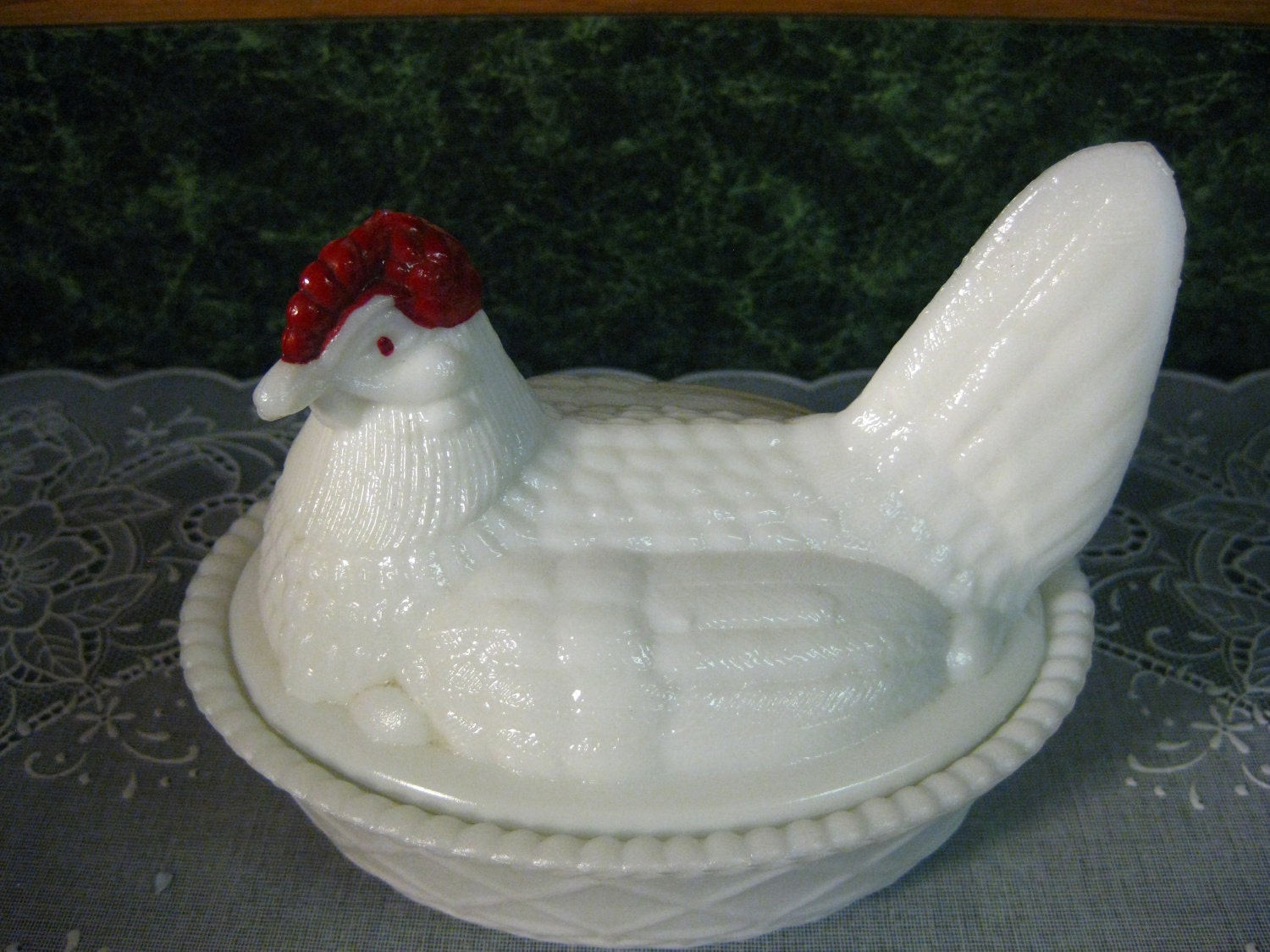 Vintage Westmoreland Milk Glass: Chicken on Nest
