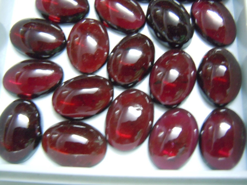 Red Garnet Cabochon Gemstone AAA Quality Size 10x14 MM Oval 50