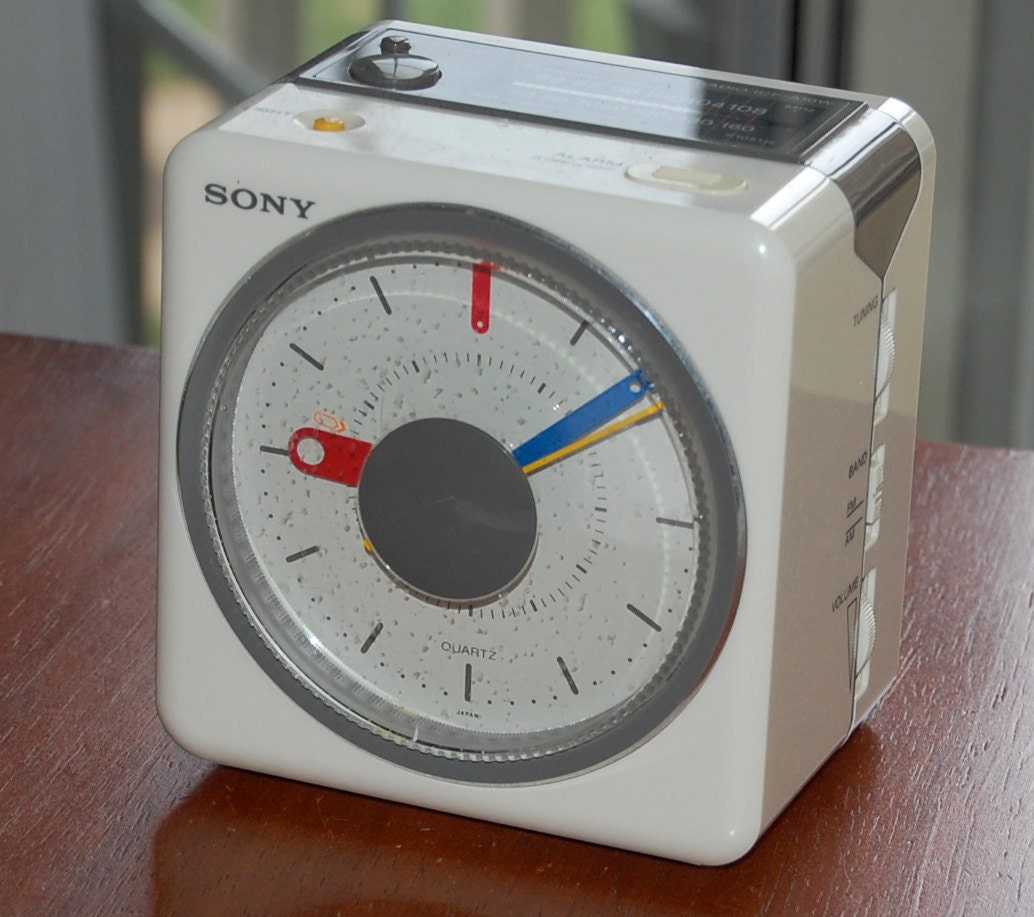 Vintage Sony ICF-A10W Cube AM/FM Radio Alarm Clock Melody