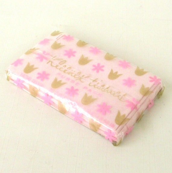 Vintage Kleenex Tissue Purse Pack 1960s pink by LaurasLastDitch