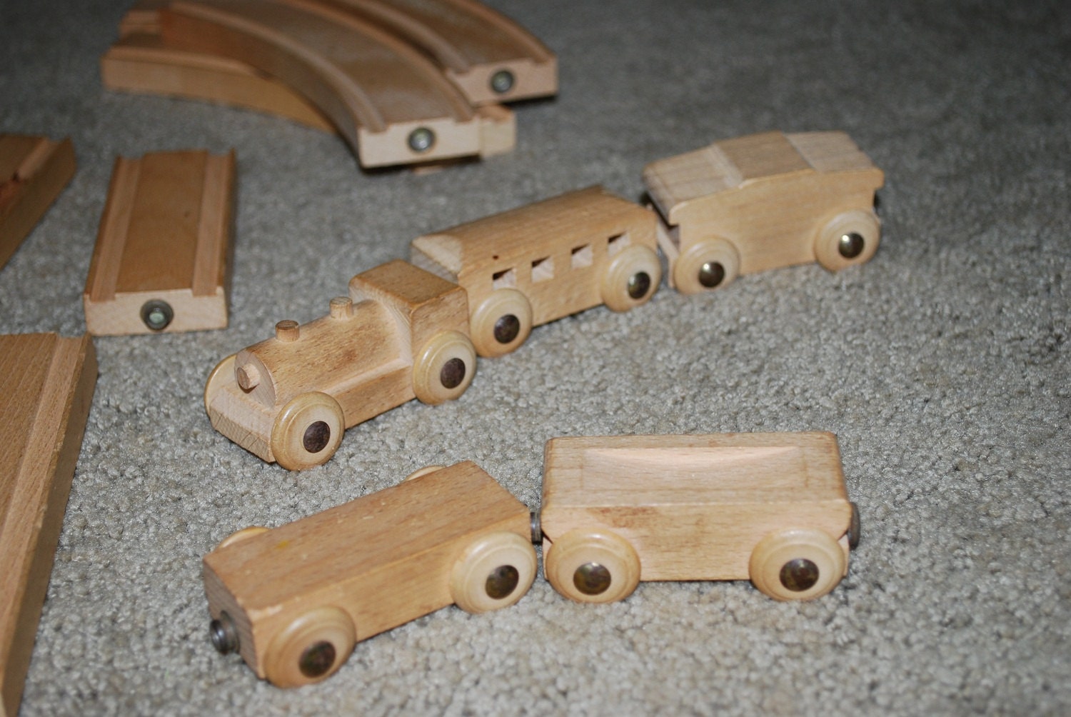 Vintage 1950's Jack Built Toy Wood Snap Train Set 20pcs