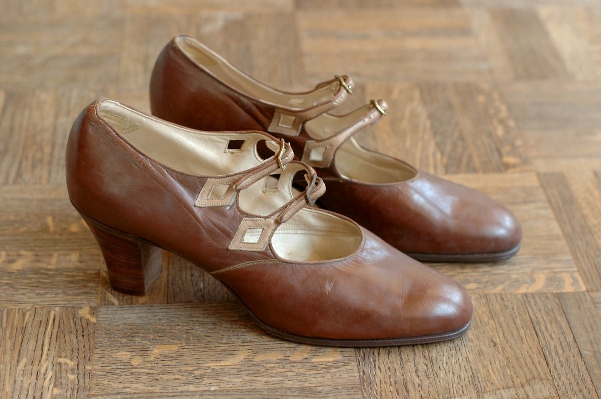 Vintage NOS 1920s Shoes 20s Brown Leather Flapper Shoes