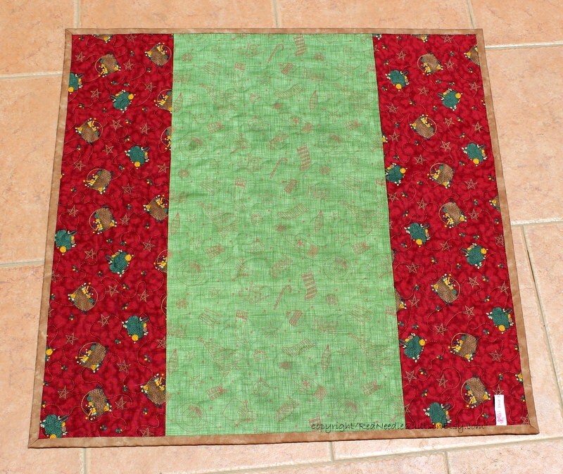 Snow Wonderland Table topper quilted Christmas by RedNeedleQuilts