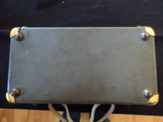 WWII US camera assembly gun sight aiming box