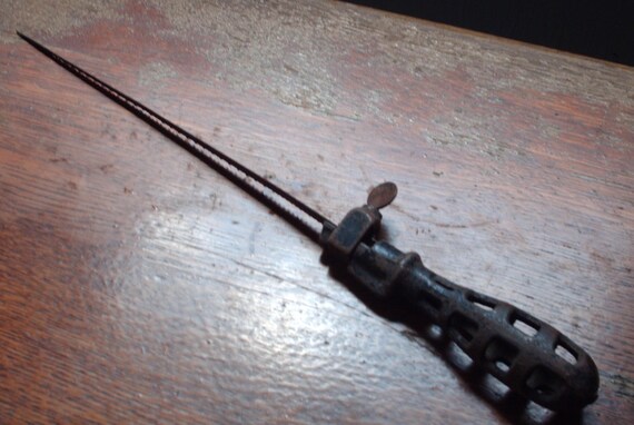 Antique Cast Iron Tool Handle E.C. STEARNS & CO Syracuse N.Y.