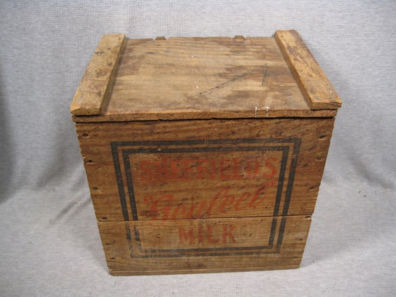 Vintage Wood Milk Delivery Box Sheffield Farms by ccwashashore