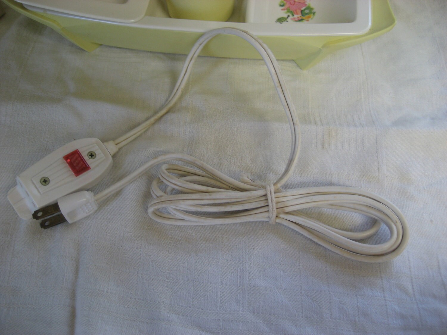 Electric Baby Food Warmer and Feeding Set General Electric