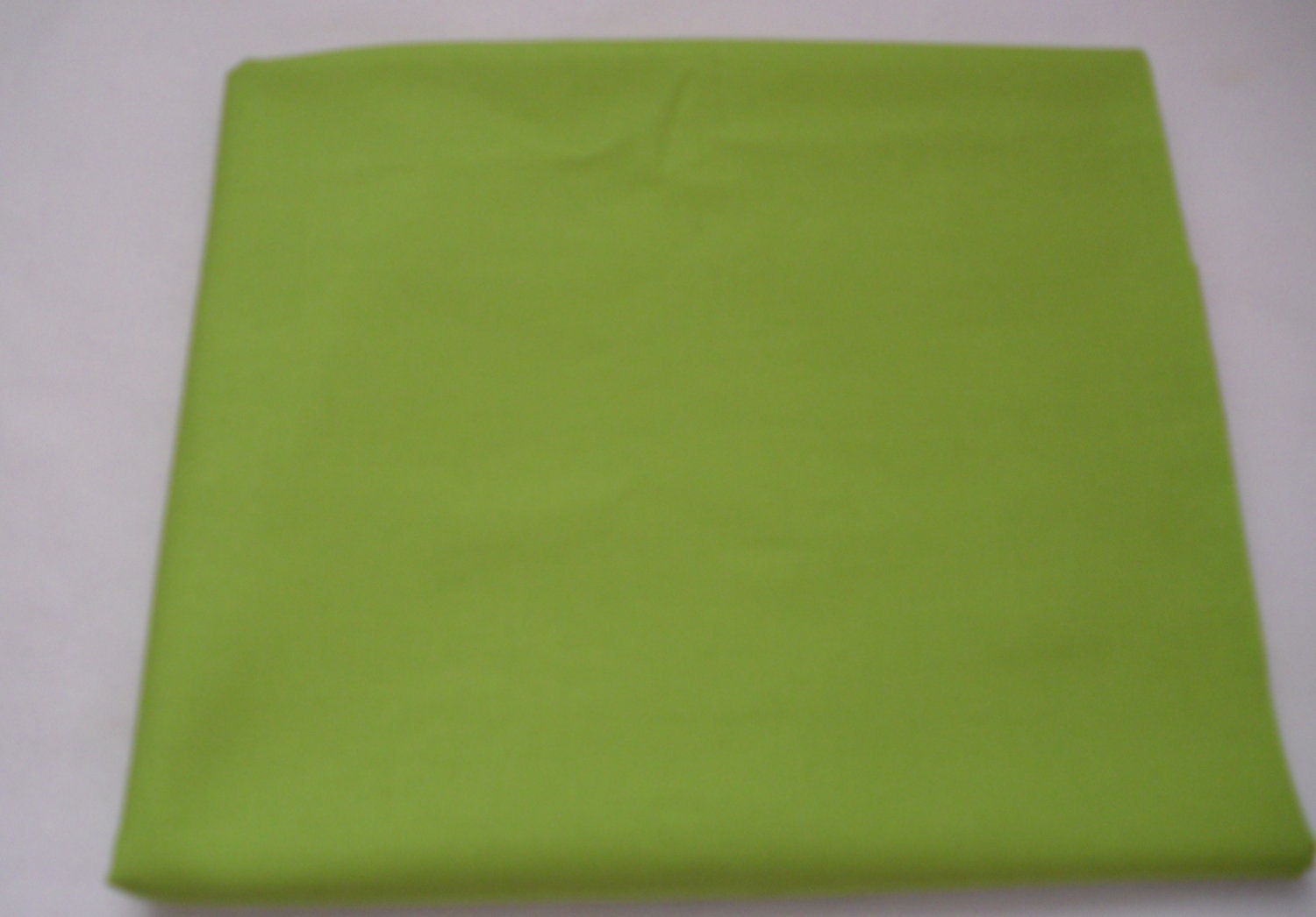 Chartreuse Solid Color Baby Toddler Bed Fitted Sheet Green