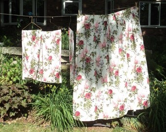 Popular items for vintage rose fabric on Etsy
