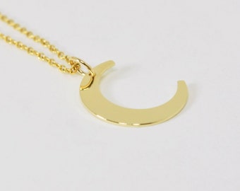 Diamond and white gold crescent moon necklace with diamond