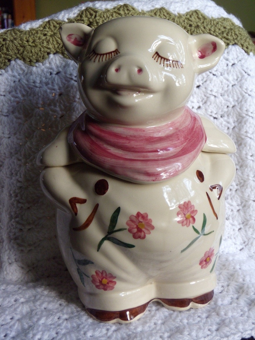 Vintage Shawnee Pottery Winnie Pig Cookie by SneakAPeekTreasures Vintage Shawnee Pottery Winnie Pig Cookie by SneakAPeekTreasures
