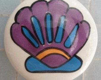 Popular items for seashell knobs on Etsy