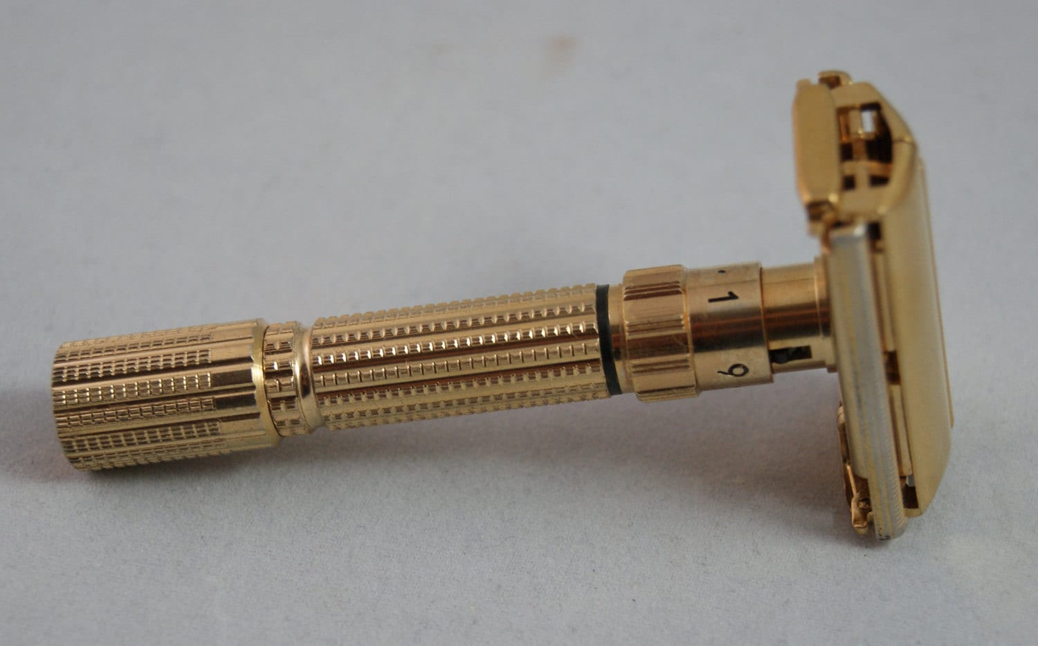 Gillette Fatboy Executive Vintage Safety Razor by VintageRazors