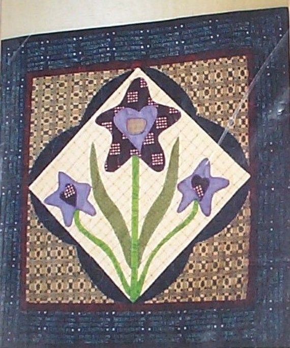 Items similar to Flower Patch Block of the Month pattern. Block 10 on Etsy