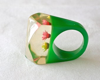 Popular items for lucite ring on Etsy