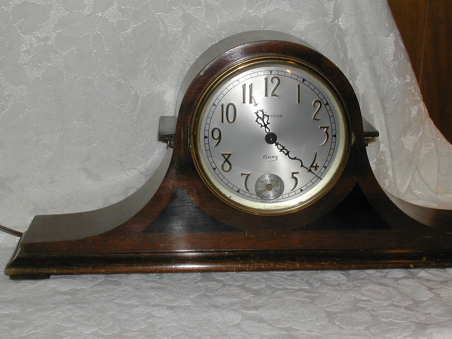 Vintage 1930s Sessions Electric Mantel Clock Tradtional