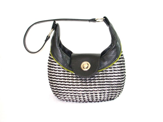 Items similar to Pretty Pull Tab Pop Top Purse / Handbag / Shoulder Bag ...