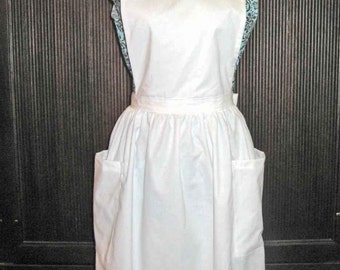 Colonial apron | Etsy