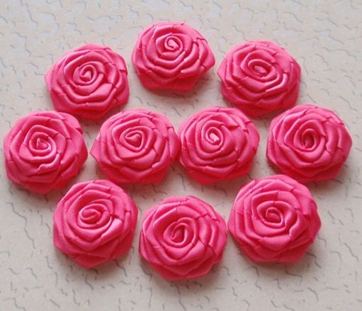 10 Handmade Ribbon Roses 1-1/4 inches In Lt Pink by Mydesign63