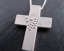 Popular items for grapevine cross on Etsy