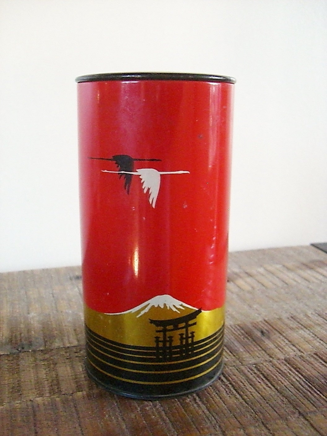 Vintage Red and Gold Japanese Tin / Canister – Haute Juice
