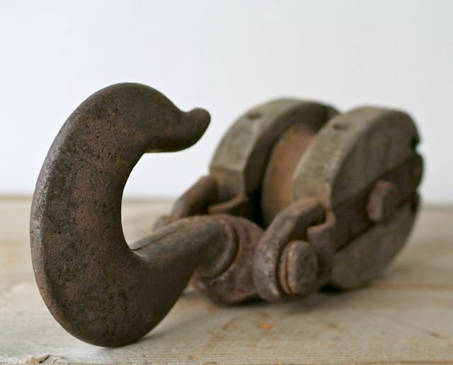 Antique Rustic Anvil Block and Tackle Pully