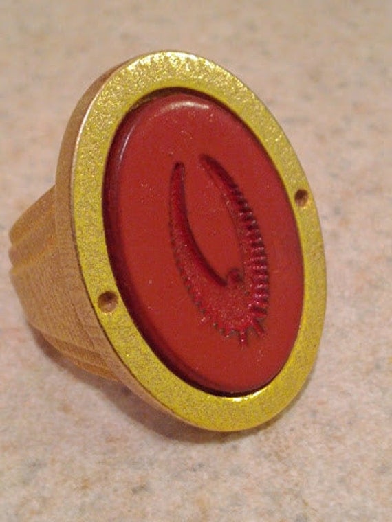 Duke Leto's signet ring from Dune 1984 replica