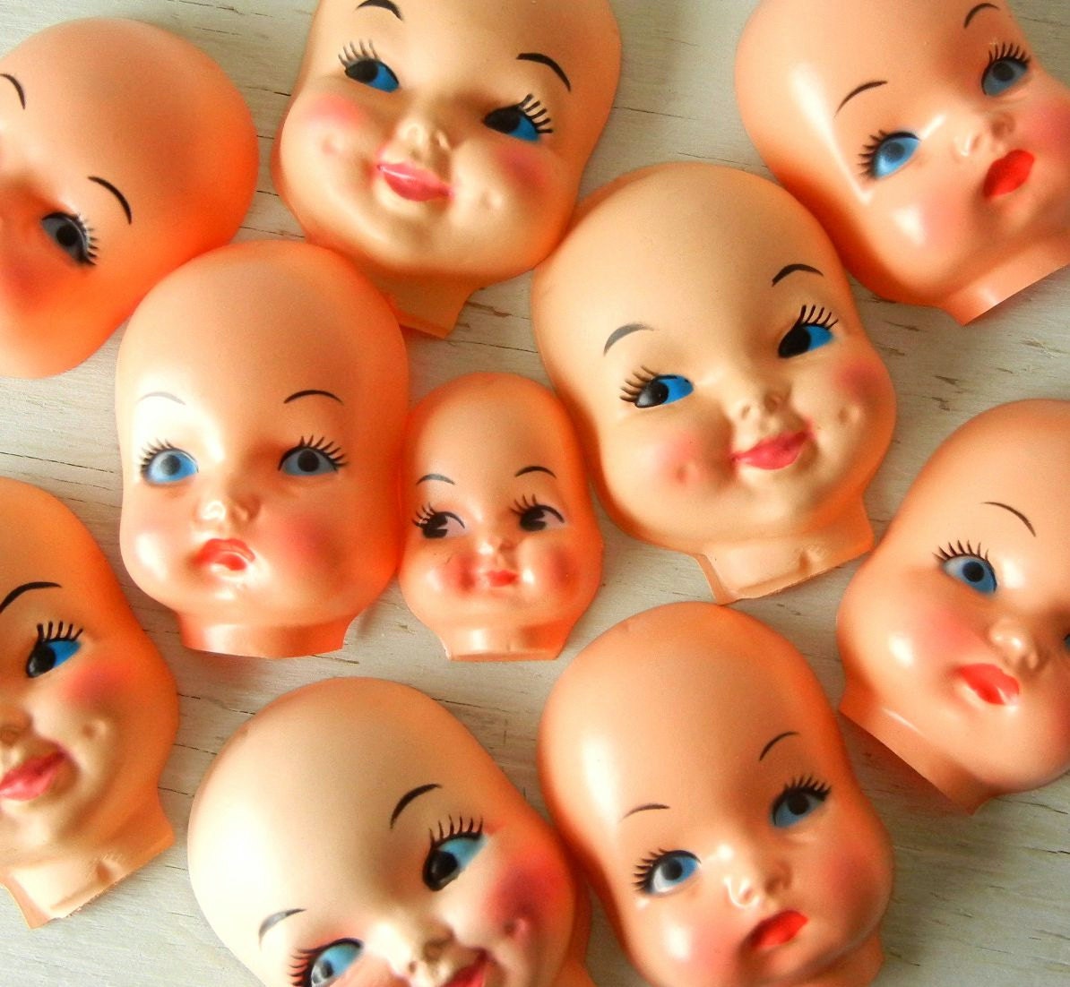 Vintage Plastic Doll Faces Heads 20 PCS Assorted Sizes