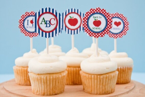 Items similar to Printable Back to School Cupcake Toppers on Etsy