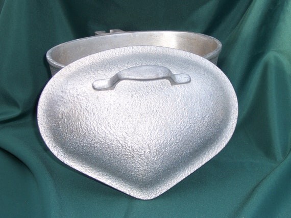Items similar to Century Silver Seal Aluminum Pot on Etsy