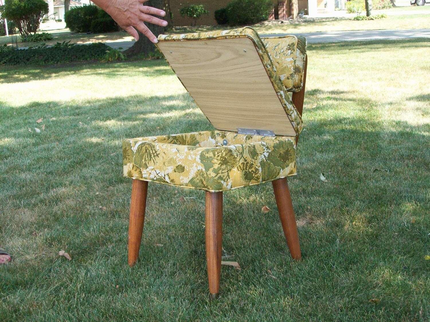 Vintage Sewing Machine Chair with Storage
