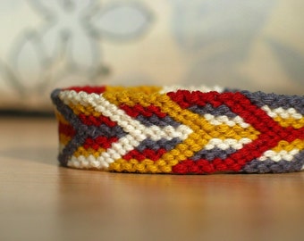 Items similar to Native American Friendship Bracelet on Etsy