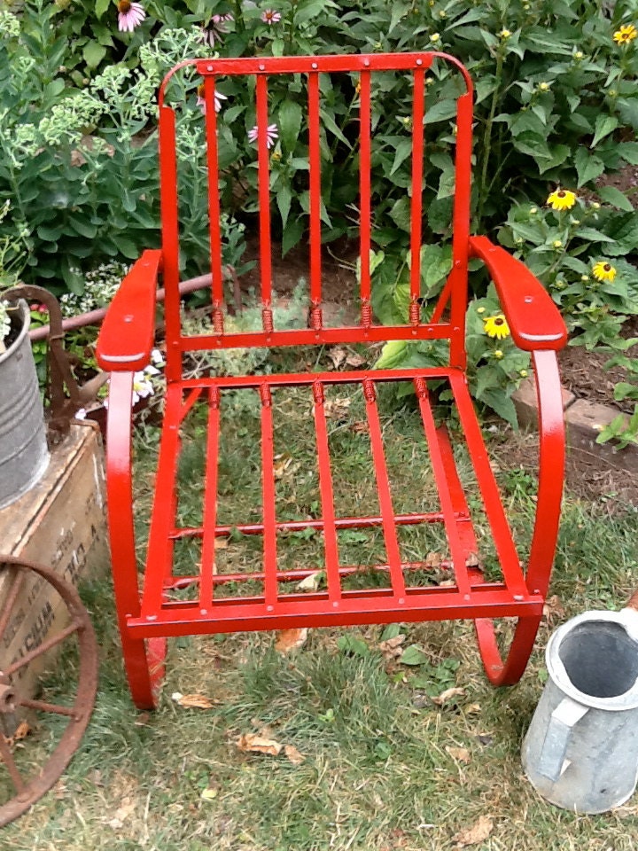 Vintage Chair Metal spring back Patio Recliner