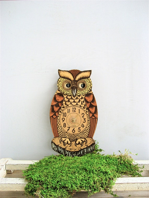 Vintage Owl Clock