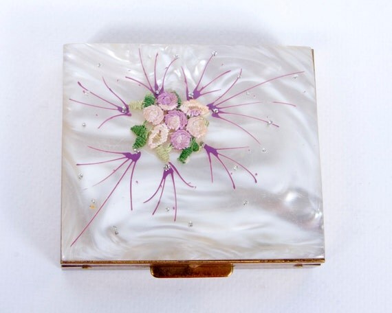 Vintage Mother of Pearl Compact Case Cosmetic Abalone Brass