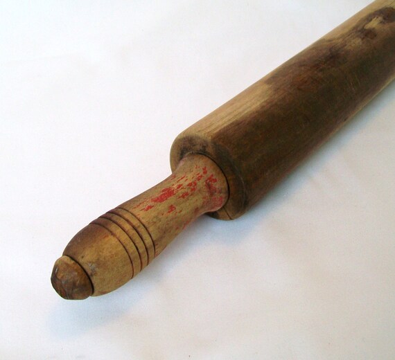 Vintage Rolling Pin Wooden Dough Roller Shabby Red Painted Vintage Rolling Pin Wooden Dough Roller Shabby Red Painted